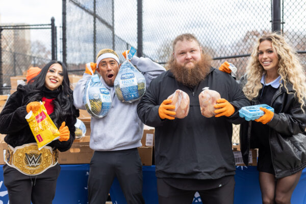 Food Bank For NYC and WWE Superstars Team Up for Thanksgiving ...